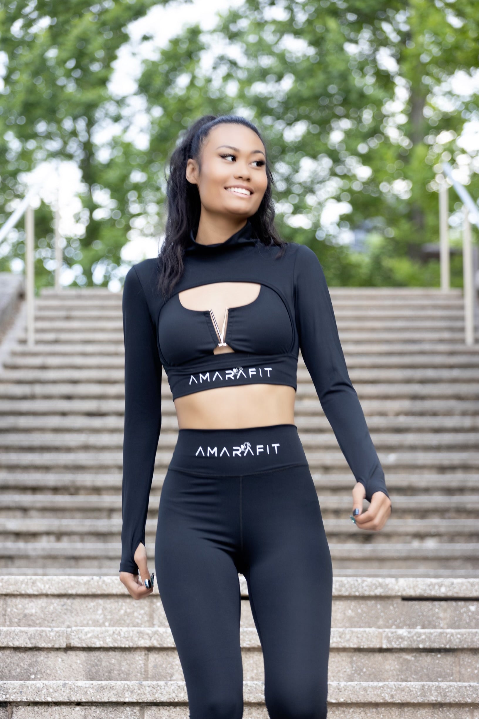 Luminous Aura Athletic Set - Stay Comfortable and Stylish During Workouts – Amarafit